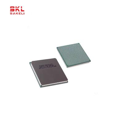 中国 プログラミングICの破片EP3C40F780C8N - Altera FPGA 40kの論理素子768 IO 販売のため