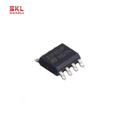 Cina Chip di memoria flash di M25P20-VMN6TP TR - capacità di memoria non volatile 45-Byte in vendita