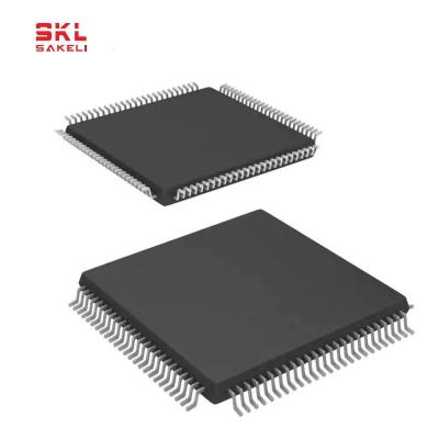 中国 A3P250-VQG100プログラム可能なFPGA ICの破片の高性能の適用低い電力 販売のため