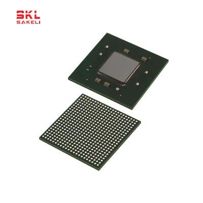 Cina Il pacchetto programmabile del chip 484-FCBGA di XC7K160T-1FBG484I IC ha incastonato FPGAs 0.97V ~ flessibile abbondante 1.03V in vendita