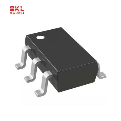 Cina AD8665ARJZ-REEL7 l'amplificatore IC scheggia il pacchetto SOT-23-5 qualificato per le applicazioni automobilistiche 4MHz in vendita