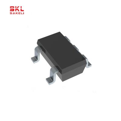 Cina L'amplificatore IC di TLV8801DBVR scheggia 320 amplificatori operazionali del Na Nanopower per il pacchetto di sistemi Costo-Ottimizzare SOT-23-5 in vendita