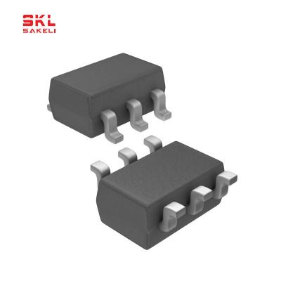 Cina I transistor discreti a semiconduttore del supporto di superficie di P-Manica 30V di elettronica di potenza del MOSFET AO6405 imballano 6-TSOP in vendita