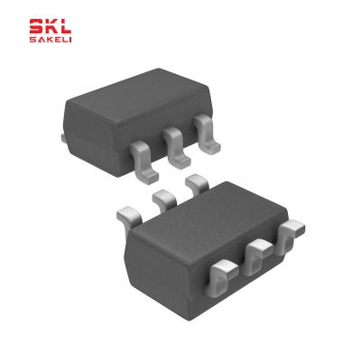 Cina AO6400 MOSFET Elettronica di potenza Transistor semiconduttori discreti Trench N-Channel 30V Package 6-TSOP in vendita
