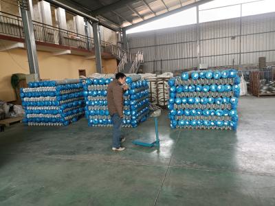 China 8 Fuß galvanisierte Kettenverbindung Zaun Tor mit 1,5-4,5 mm Draht Durchmesser und 0,5-6m Breite zu verkaufen