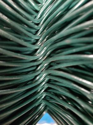 China Verkaufen Sie hochwertige gute Preise 3m Höhe Galvanisierte Kettenverbindung Zaun Fusion gebundene Kette Link Zaun Kette Link zu verkaufen