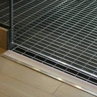 China Hot DIP Galvanized Steel Grating with 25x5mm Bearing Bar and Serrated Style for Industrial Walkways for sale