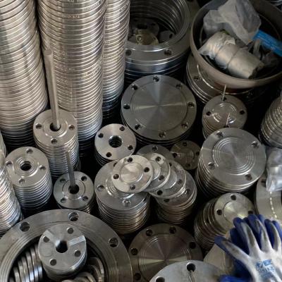 Cina Le flange del acciaio al carbonio della saldatura dell'incavo classificano 2500 la flangia DIN2566 di baccano Pn16 in vendita
