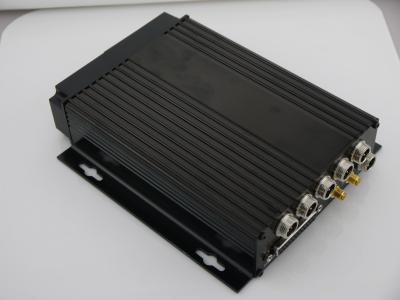 Cina La deviazione standard carda il video/2 del cellulare DVR 4 di Manica del G-sensore 4 di 3G WIFI GPS introdotti in vendita