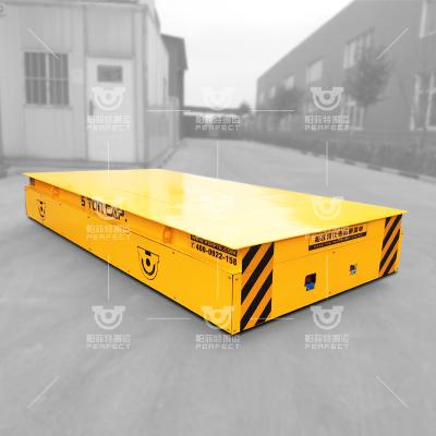 China Trilho da luz da fabricação da tubulação de aço que transporta o carro para segurar o material à venda