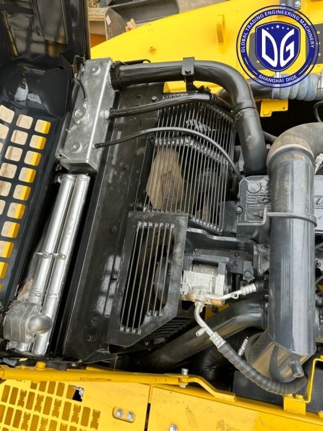 Komatsu PC300-8 Excavator cabin interior