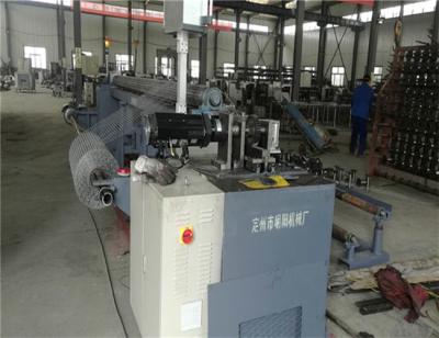 中国 2.5mm Plcの舗装の補強のための六角形の金網機械 販売のため