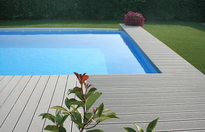 Cina Pavimentazione impermeabile di Decking di WPC antiscorrimento per la decorazione dello stagno in vendita