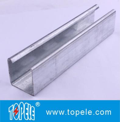 Chine Canal plat 41x25 mm, 41x35 mm prégalvanisé Perforé Plain / Slotted Strut Channel Canal d'acier Unistrut à vendre