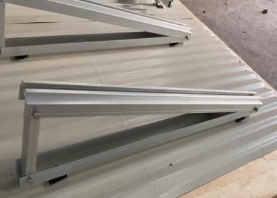 Chine Système de montage solaire pliable en aluminium anodisé de toit plat à vendre