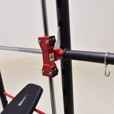 Chine Équipement de gymnase rouge pour hommes squat rack levage de poids banc d'exercice à vendre