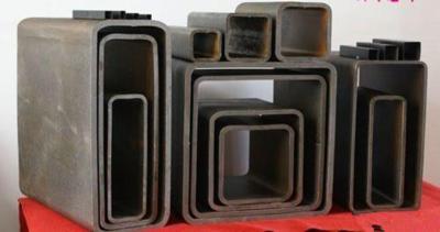 Cina ST37 ST35 ha saldato il tubo d'acciaio A36 A53/tubatura galvanizzata o nera del quadrato della pittura in vendita