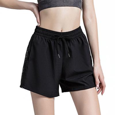 Cina La pista nera su ordinazione della vita del cordone mette Mesh Sports Running Shorts in cortocircuito asciutto rapido in vendita