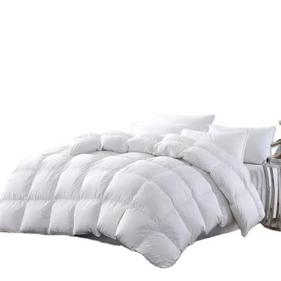 中国 Box Stitching White Custom Californian King Adult Comforter Bedding Set 販売のため