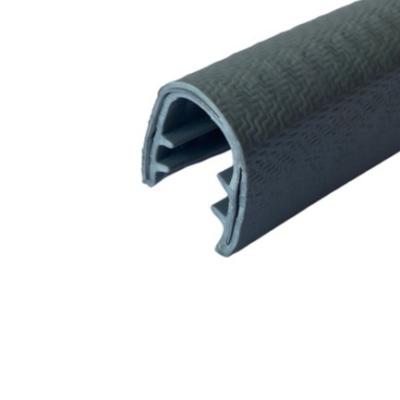 Cina Protezione della porta dell'auto a forma di U Sigilli di gomma in PVC Striscia di taglio bordo con consumo in vendita
