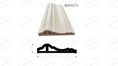Cina Il Mdf impiallaccia il pannello della porta della melammina profila la camera da letto WPC di 63mmX15mm di legno in vendita