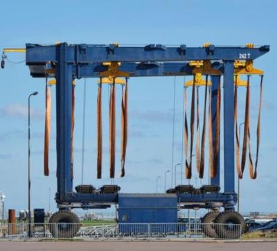 Chine envergure du système 18-35m de Crane With Wind Speed Protection de grue du bateau 10-50ton à vendre