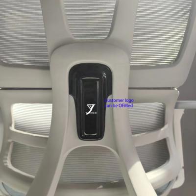 Chine Assise de bureau pivotante réglable pour massage ergonomique avec accoudoirs 3D à vendre