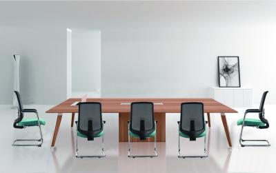 Chine Chaise de bureau pour le personnel à mi-arrière en maille Chaise de salle de conférence avec pied en métal et expédition gratuite à vendre