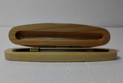 中国 自然な楕円形の Monocolpate の木のペン箱独特で敏感な 172 x 50 x 23mm 販売のため