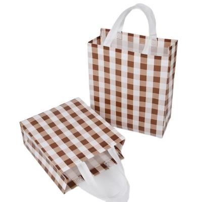 China Custom Eco-Friendly Reusable Low Cost Mult-Use Branding PP Non Woven Ultrasonic Shopping Bag for sale