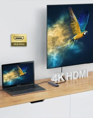 Cina USB C Hub 5 in 1 Adaptore multiporto 100W Fornitura di energia, 3 porte dati USB 3.0, velocità di trasferimento 5Gbps in vendita