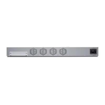 China SRX300-RMK0 Enterprise VPN Firewall de alto rendimiento y rentable con garantía de 1 año en venta