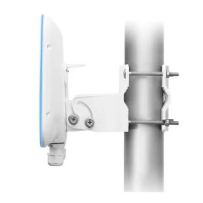 China Hochleistungs UniFi WiFi BaseStationXG UWB-XG mit mehreren Montageoptionen zu verkaufen