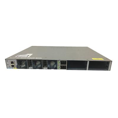 中国 高容量24ポート層3スイッチ,5つのアクセスポイントライセンスと10/100/1000のイーサネットPOEポート WS-C3850-24PW-S 販売のため