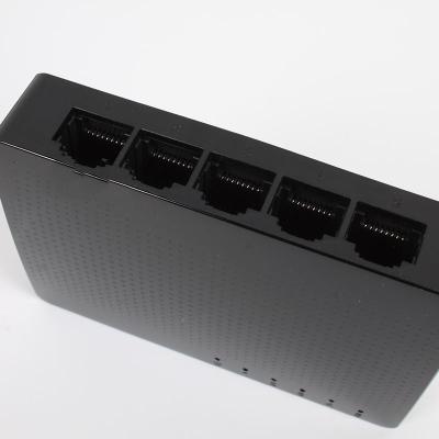 중국 커스터마이징 가능한 SG105M 5-포트 기가비트 이더넷 스위치 풀/하프 듀플렉스 교환 10Gbps 용량 커스터마이징 판매용