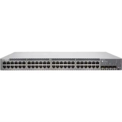 Chine Taux de transmission 10/100/1000Mbps et fonction SNMP Commutateurs Ethernet EX4300-24P pour les besoins des clients à vendre
