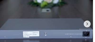 China Velocidad 32 puertos 10/100/1000Mbps Switch PTX10003-160C-AC para transferencia de datos sin problemas Conexiones de red suaves en venta