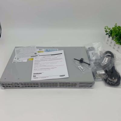 China Conmutador de red de conexión ascendente 4x1G de 48 puertos C 9 300L-48T-4G-E de buen rendimiento con función QoS en venta