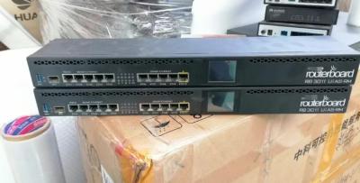 중국 멀티 포트 장치 ARM 아키텍처 CPU 라우터 RB3011UiAS-RM 재고 판매용