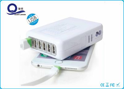 Cina 6 USB hanno prodotto il caricatore rapido U.S.A./AUS/norma BRITANNICA dell'automobile della tassa 2,0 di Qualcomm in vendita