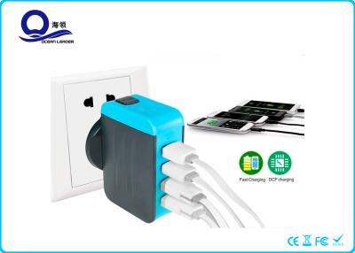Cina caricatore di USB del porto di viaggio di 5V 5.4A multi con colore bianco/nero dell'indicatore della luce del LED in vendita