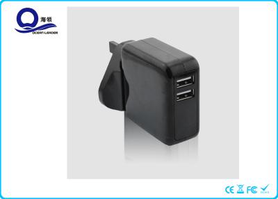 Cina Il caricatore doppio della parete del caricatore di USB 5V 2100mAh IPhone USB con l'otturatore della sicurezza protegge in vendita