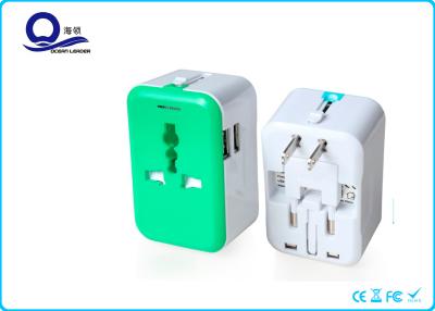 Cina L'adattatore universale del caricatore delle condutture di USB della protezione automatica con 5V 2.4A si raddoppia porta USB in vendita