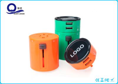 Cina protezione elettrica del cortocircuito di Atuo di adattatori USB di viaggio internazionale di 750W in vendita