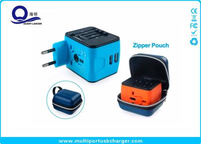 Cina Adattatore di gomma di viaggio di USB dell'incavo della spina di Wifi della pittura a olio con la borsa del sacchetto della chiusura lampo in vendita