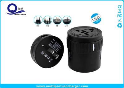 Cina 220v rotondo a colore bianco/nero della spina del Regno Unito Stati Uniti UE AUS dell'adattatore di viaggio di USB dell'input 110v in vendita