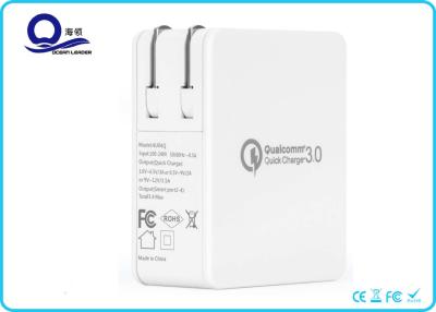 Cina Caricatore rapido astuto delle porte USB QC3.0 del caricatore 4 della parete della spina pieghevole degli Stati Uniti in vendita