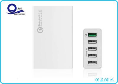 Cina Caricatore BRITANNICO di carico intelligente della spina 5-Port USB di QC3.0 UE Stati Uniti per il telefono cellulare in vendita