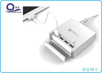 Cina caricatore astuto multiplo di USB della stazione di carico di 40W QC3.0 USB con 4-Port per la tassa rapida in vendita