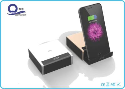 Cina stazione di carico da tavolino astuta multipla di 40W QC3.0 USB con 4-Port per la tassa rapida in vendita